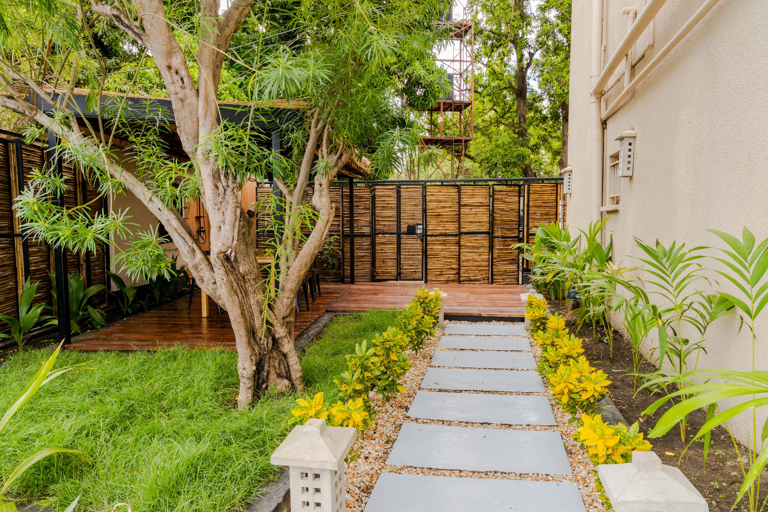 Gabat Riverside Pool – Apa Interiors